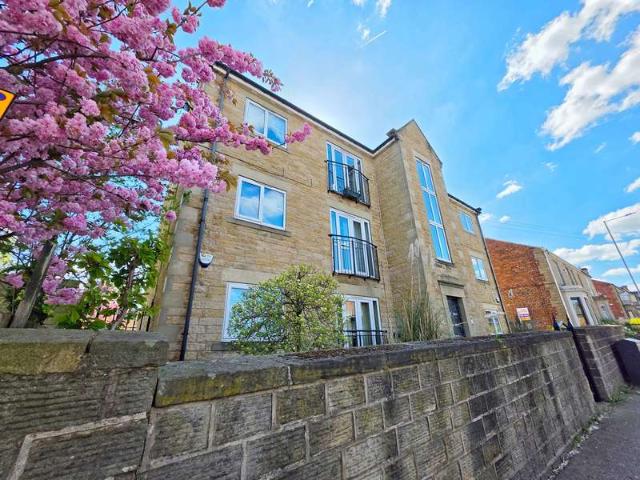 2 Bedroom Apartment Flat