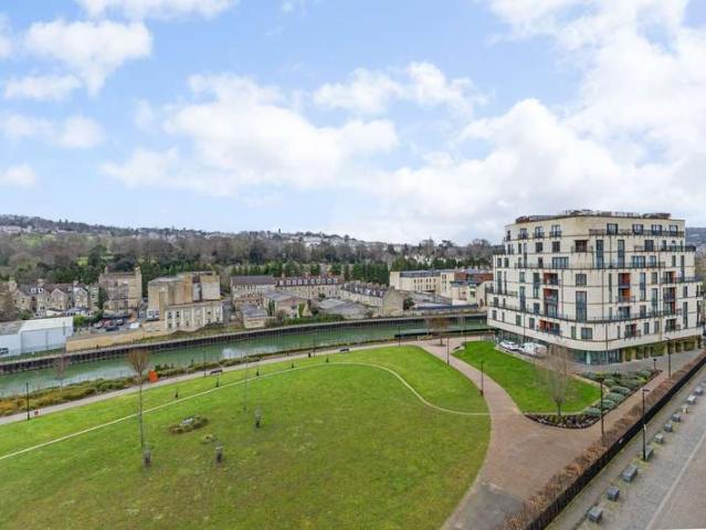 2 Bedroom Apartment Flat