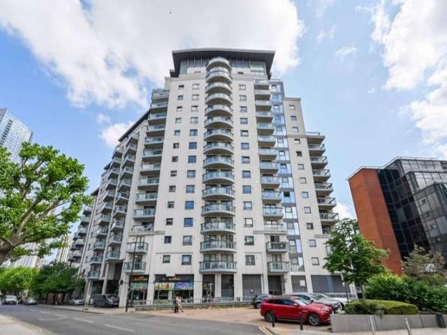 2 Bedroom Apartment Flat