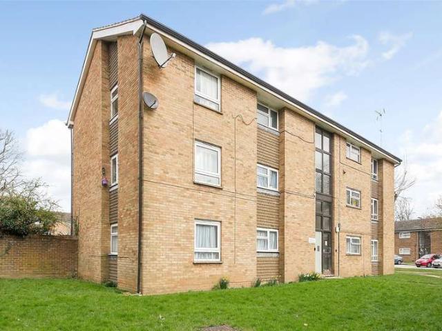 2 Bedroom Apartment Flat