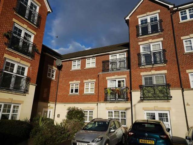 2 Bedroom Apartment Flat