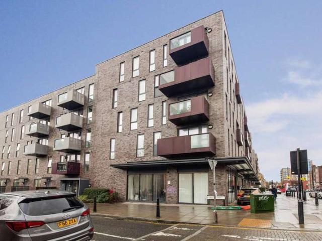 2 Bedroom Apartment Flat