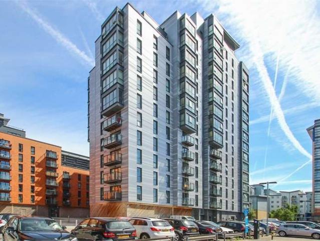 2 Bedroom Apartment Flat