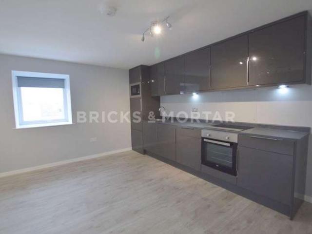 2 Bedroom Apartment Flat