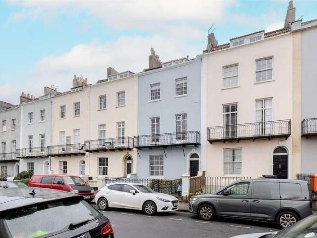 2 Bedroom Apartment Flat