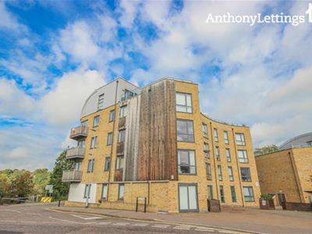 2 Bedroom Apartment Flat