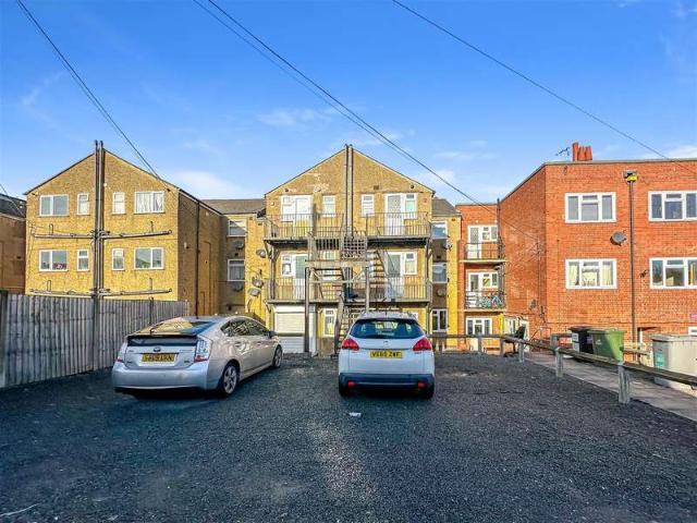 2 Bedroom Apartment Flat