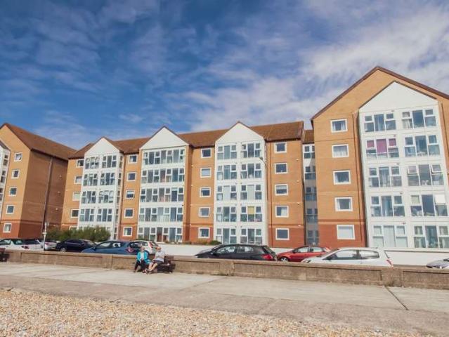 2 Bedroom Apartment Flat