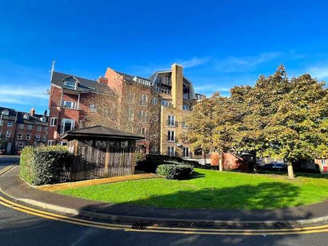 2 Bedroom Apartment Flat