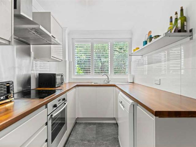 2 Bedroom Apartment Flat
