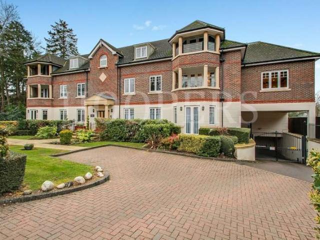 2 Bedroom Apartment Flat