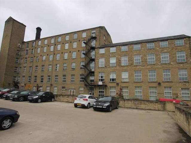 2 Bedroom Apartment Flat