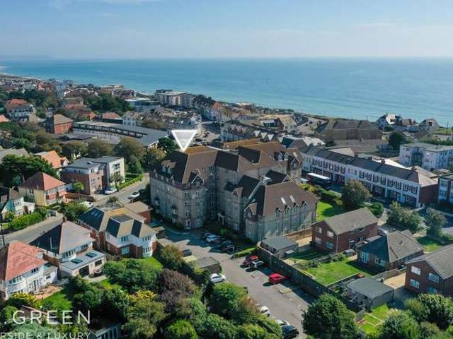 2 Bedroom Apartment Flat
