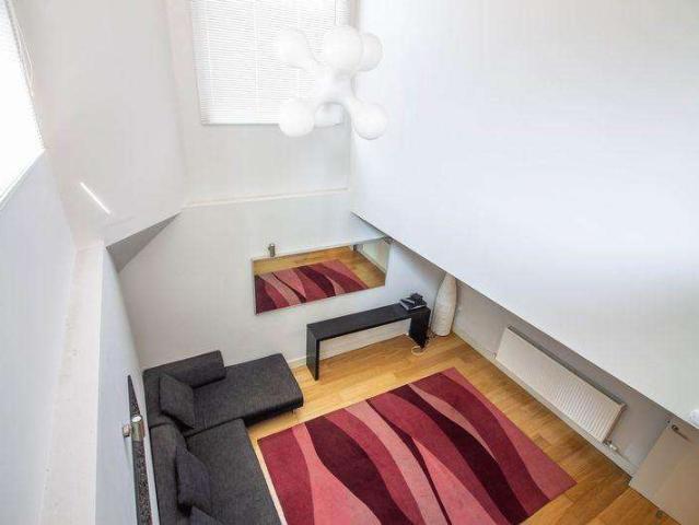 2 Bedroom Apartment Flat