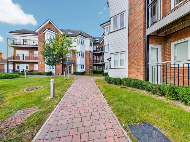 2 Bedroom Apartment Flat