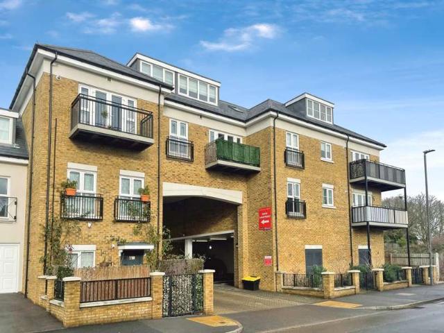 2 Bedroom Apartment Flat