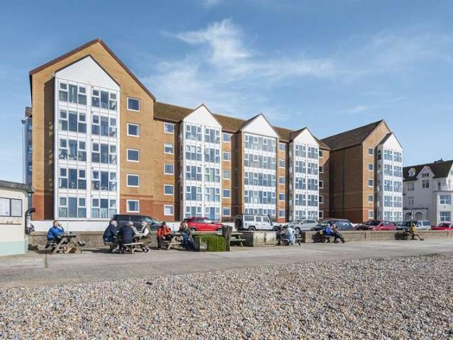 2 Bedroom Apartment Flat