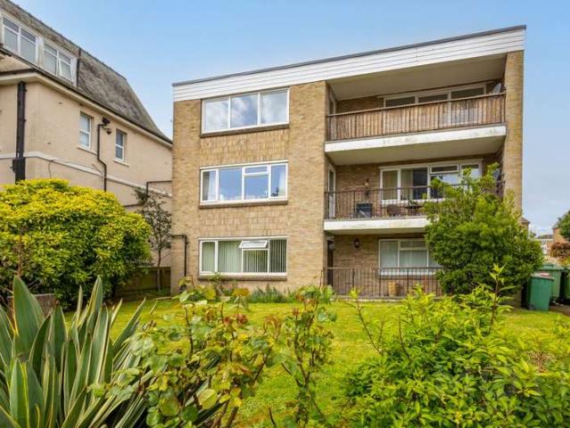 2 Bedroom Apartment Flat