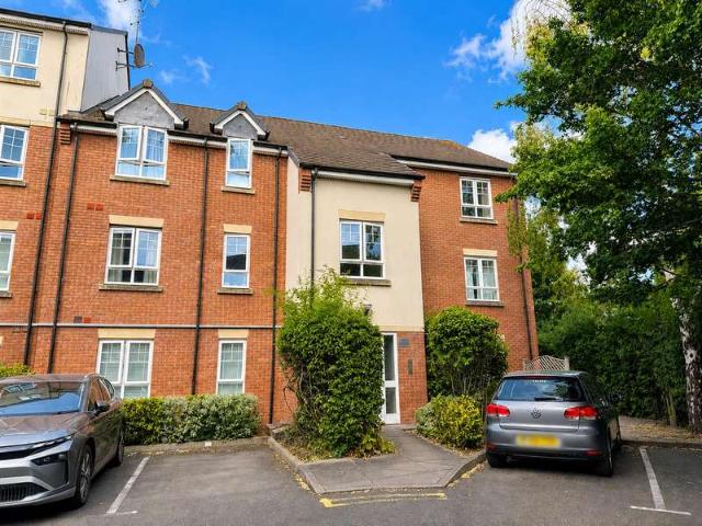 2 Bedroom Apartment Flat