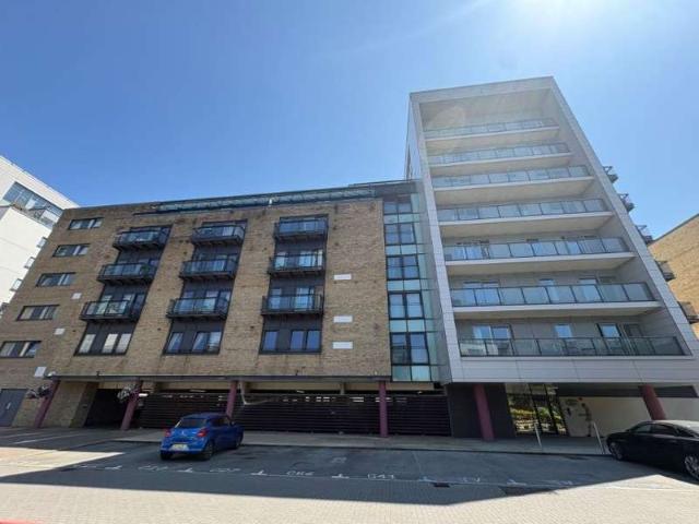2 Bedroom Apartment Flat