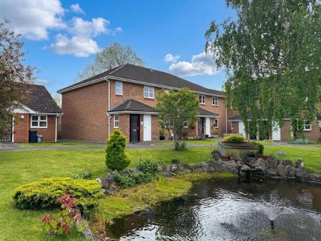 2 Bedroom Apartment Flat
