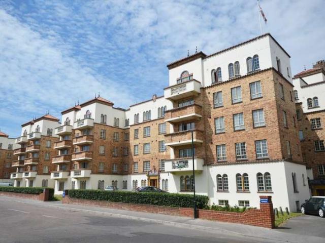 2 Bedroom Apartment Flat