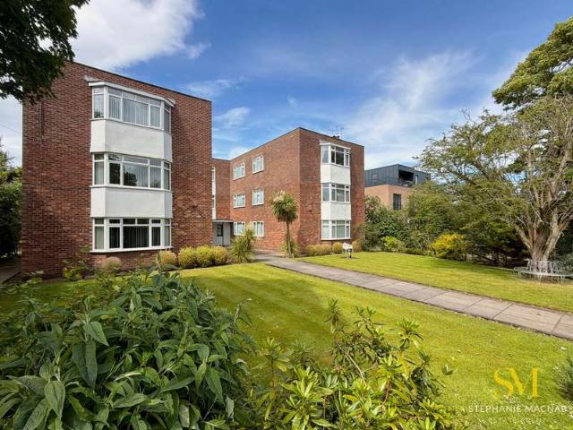 2 Bedroom Apartment Flat