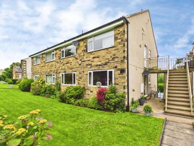 2 Bedroom Apartment Flat