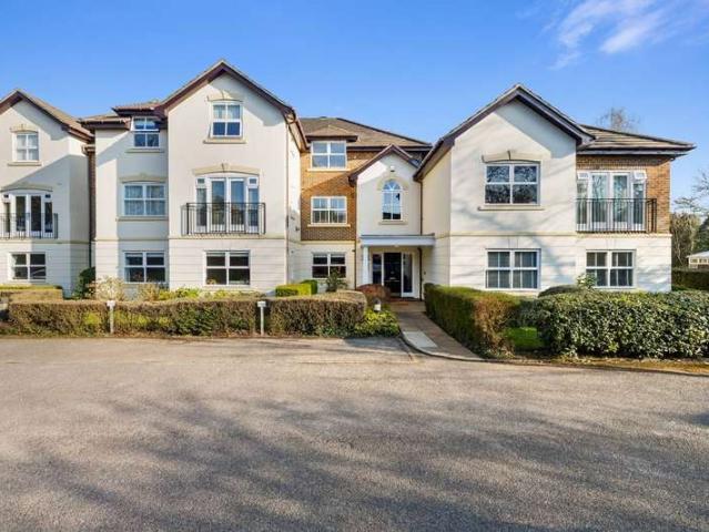 2 Bedroom Apartment Flat