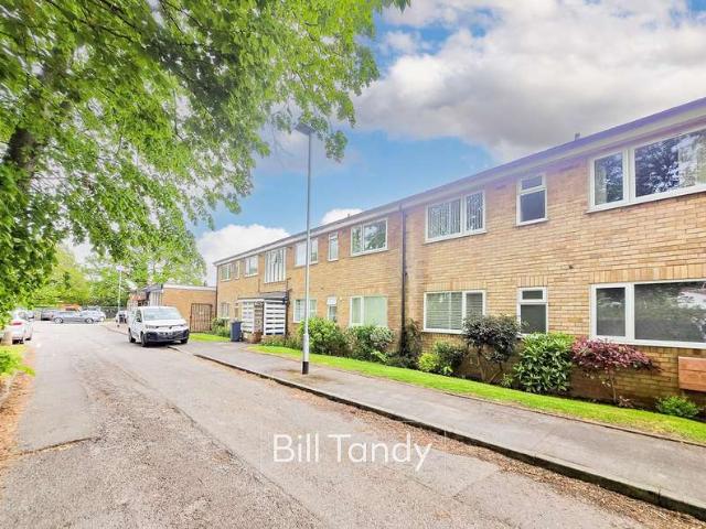 2 Bedroom Apartment Flat
