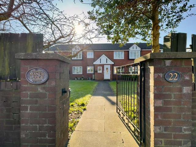 2 Bedroom Apartment Flat