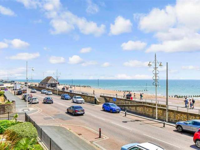 2 Bedroom Apartment Flat