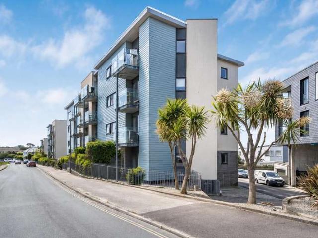 2 Bedroom Apartment Flat