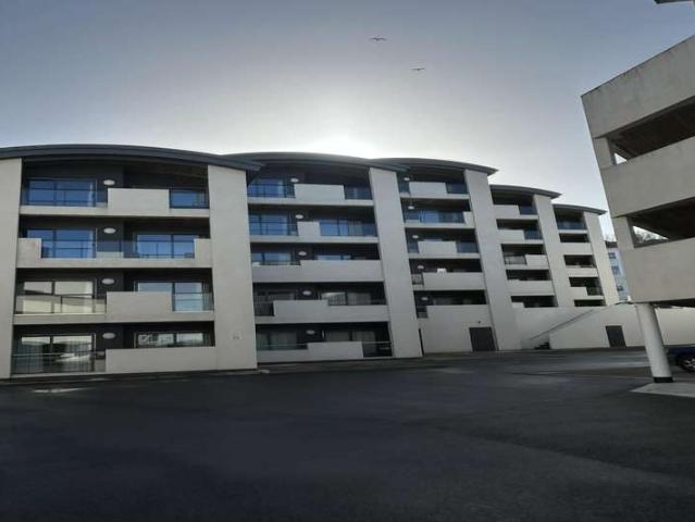 2 Bedroom Apartment Flat