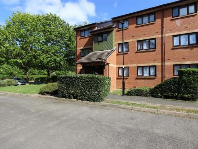 2 Bedroom Apartment Flat