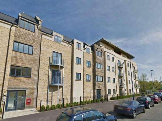 2 Bedroom Apartment Flat