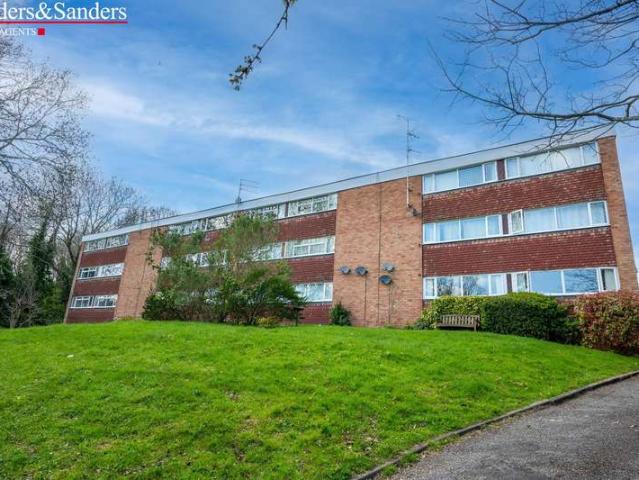2 Bedroom Apartment Flat