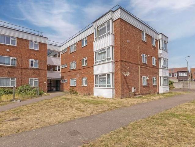2 Bedroom Apartment Flat