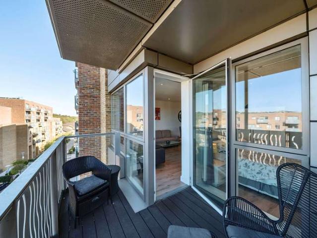 2 Bedroom Apartment Flat