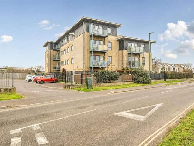2 Bedroom Apartment Flat