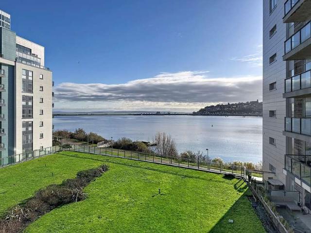 2 Bedroom Apartment Flat
