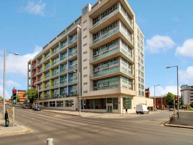 2 Bedroom Apartment Flat