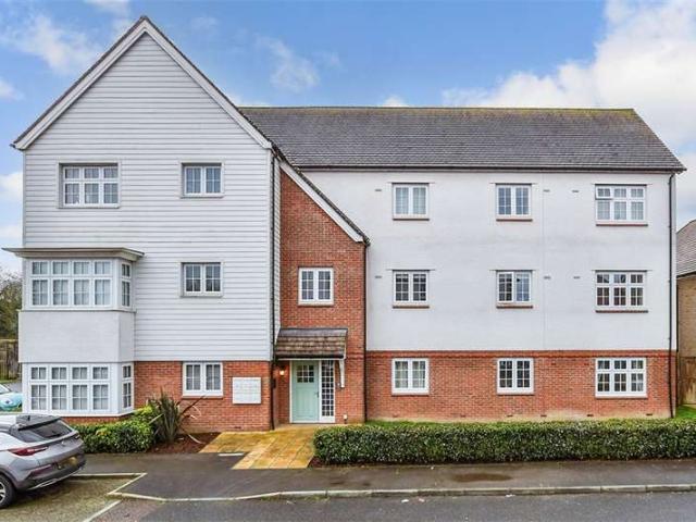 2 Bedroom Apartment Flat