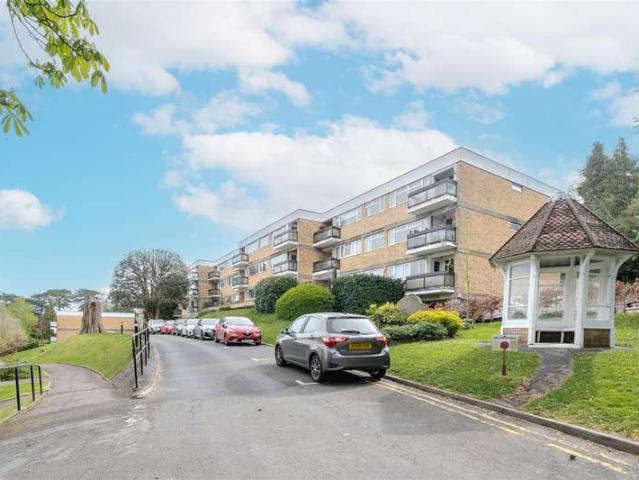 2 Bedroom Apartment Flat