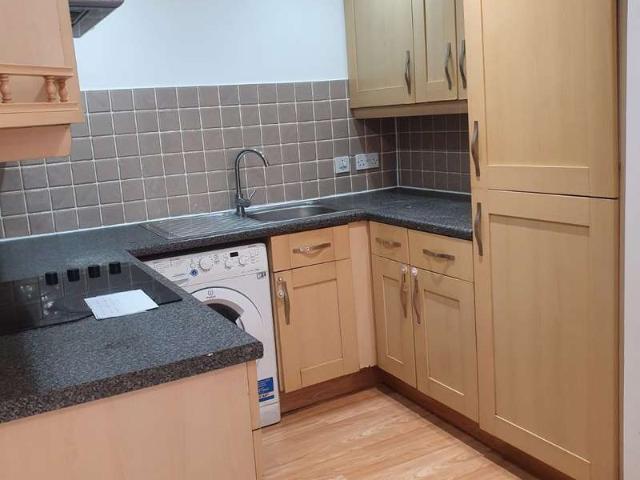 2 Bedroom Apartment Flat