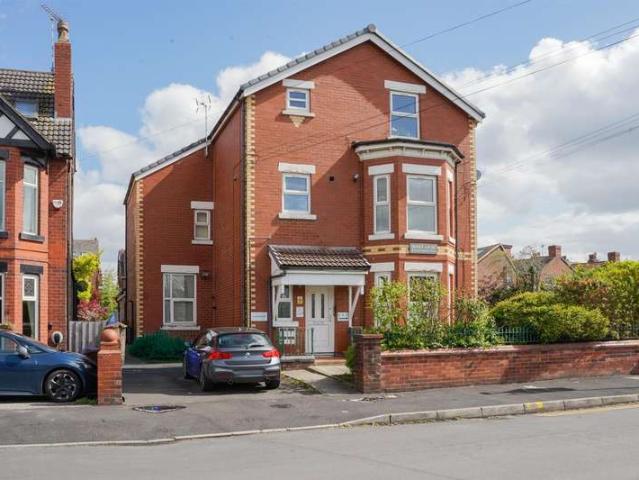 2 Bedroom Apartment Flat