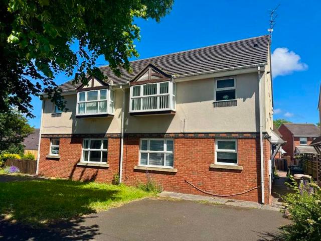 2 Bedroom Apartment Flat