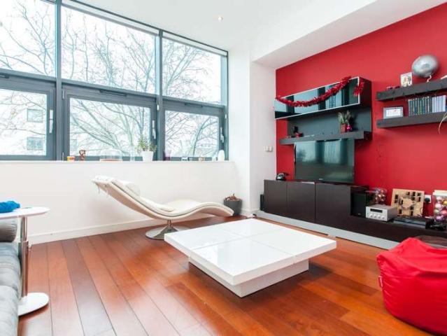 2 Bedroom Apartment Flat
