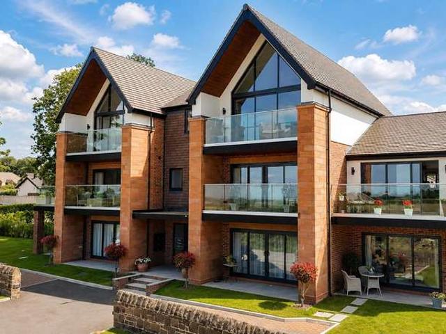 2 Bedroom Apartment Flat