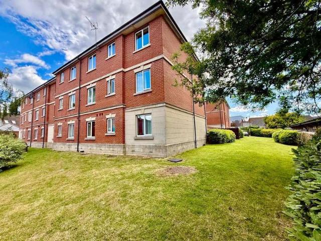 2 Bedroom Apartment Flat